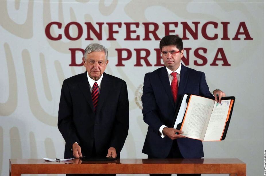 Notaría Pública 44 《 OPINIONES